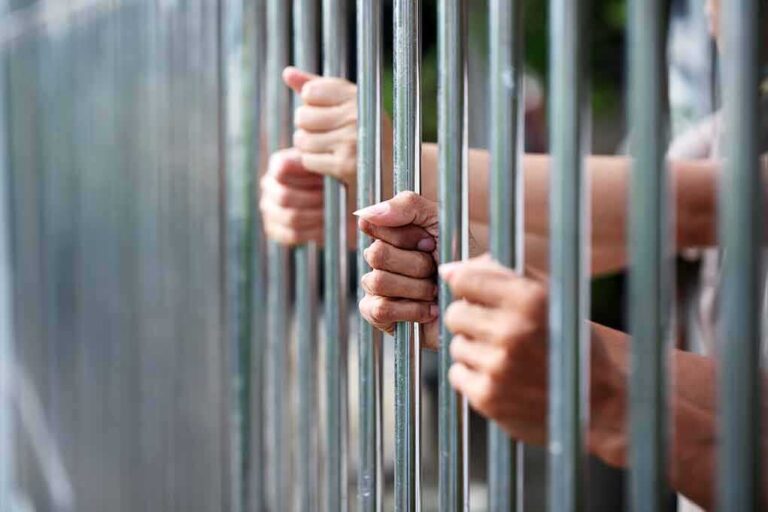 Celebrity FREED From Prison – Paparazzi Waiting | Target Daily News